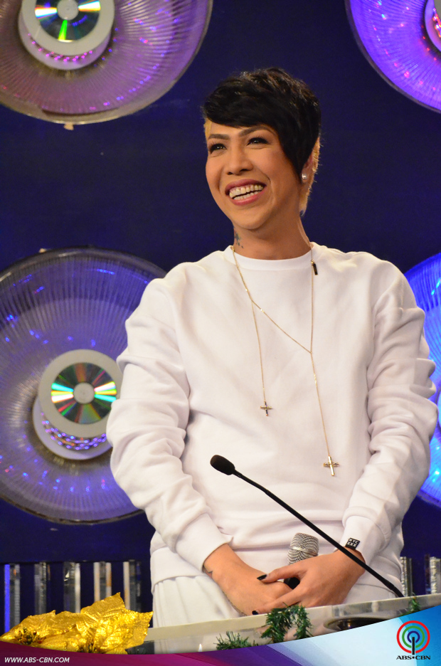 Its Showtime Photos